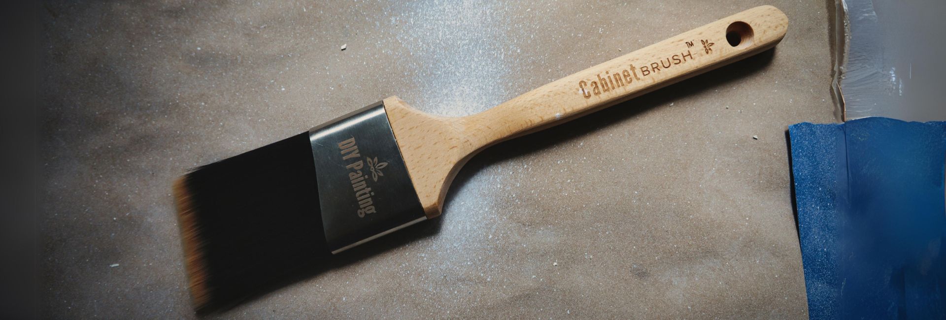 The Original Cabinet Brush – DIY Painting Supply